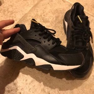 Nike Shoes for Women | Poshmark